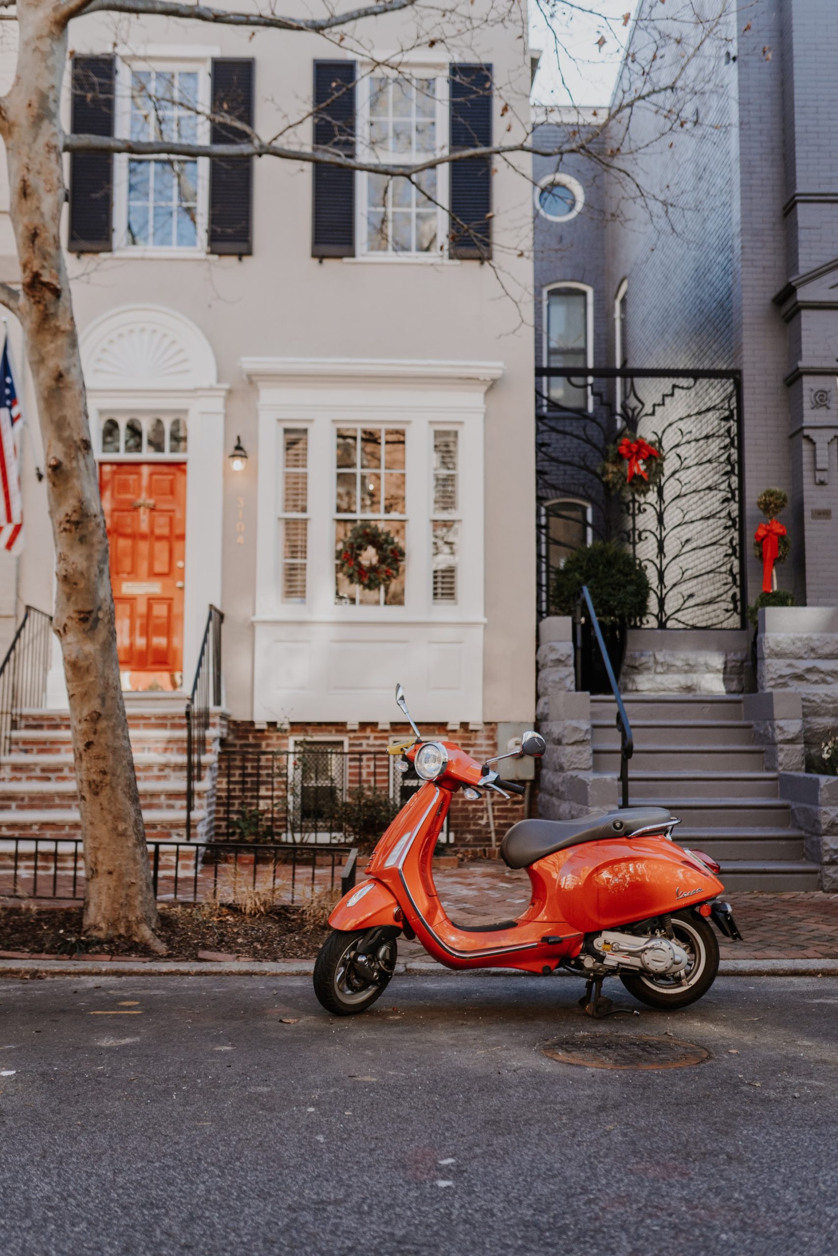 WALKING TOUR OF GEORGETOWN NEIGHBORHOOD - Queen of DC
